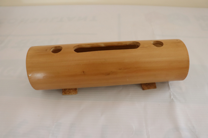 Experience High-Quality Sound with Our Eco-Friendly Bamboo Amplifier