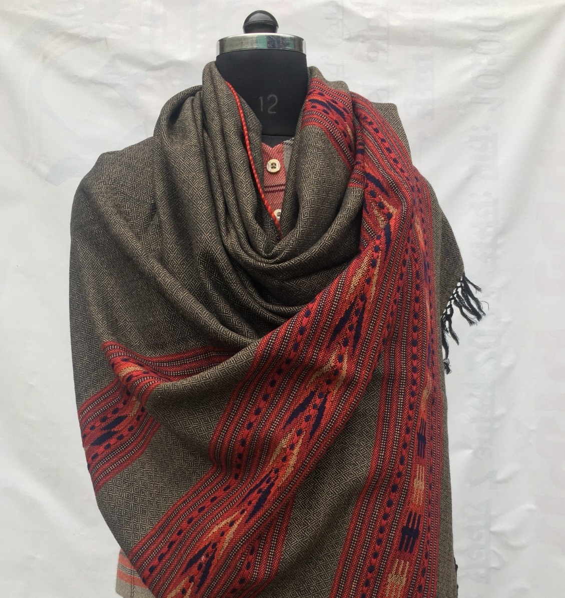 Brown color Kullu shawl teen patti design for women