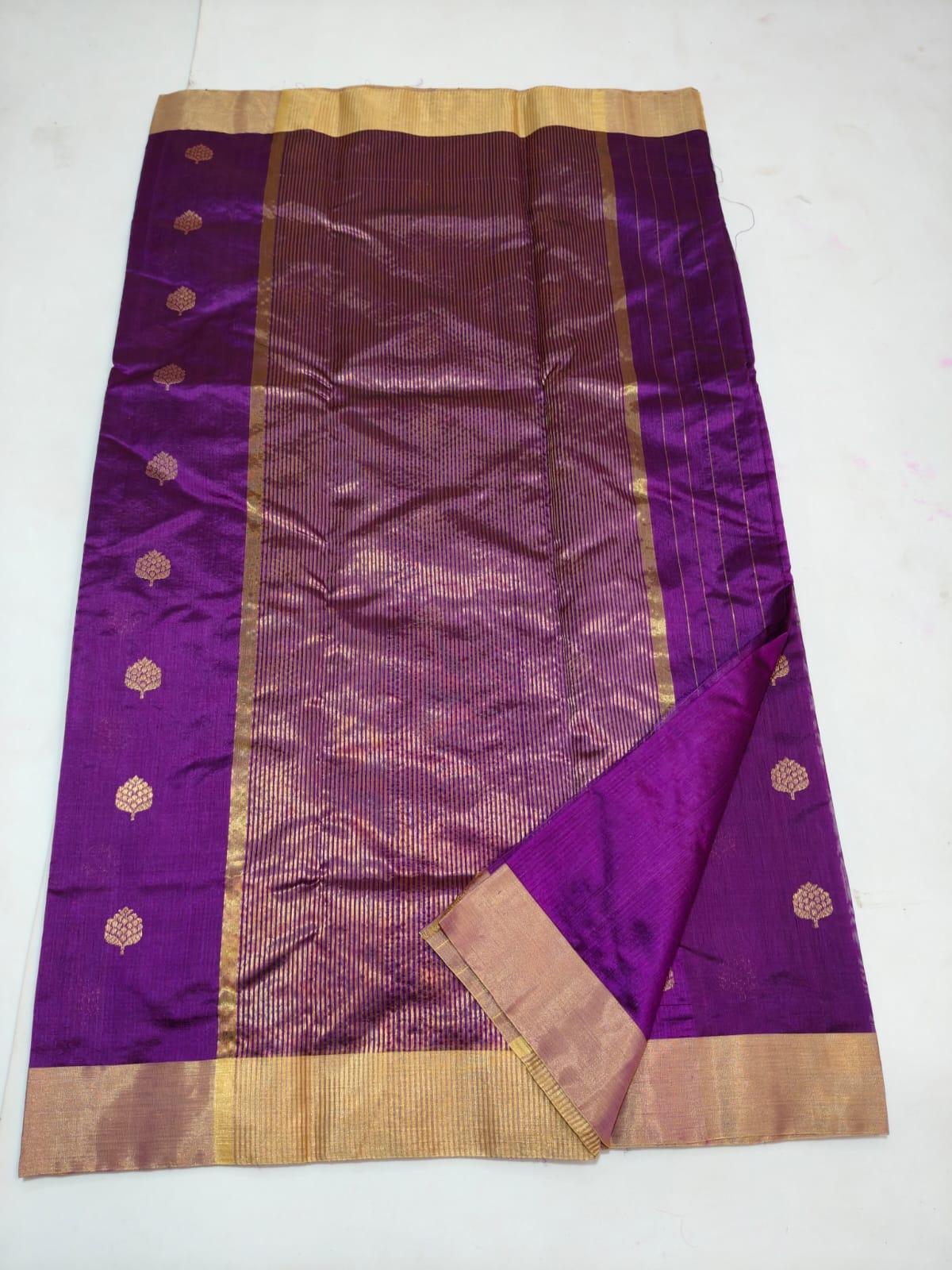 Chanderi Handloom Pattu Soft Silk Saree Golden Jari Work